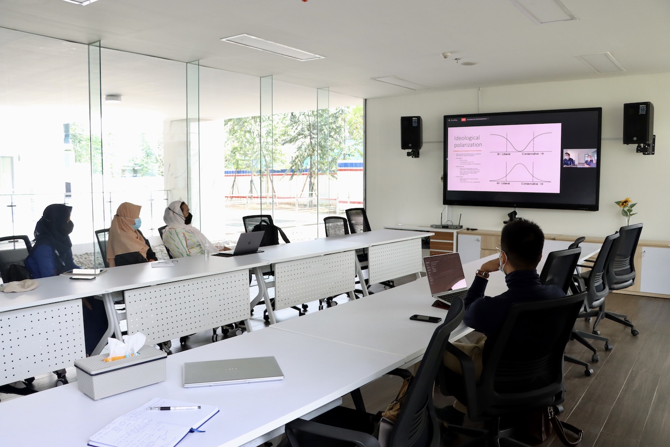 Master in Political Science - Faculty of Social Sciences UIII